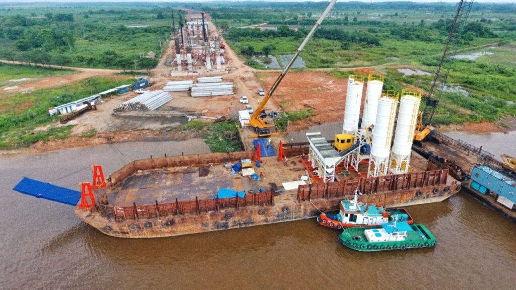 Engineering and construction of Floating Batching Plant for Ogan Bridge ...